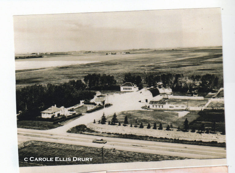 Ellis Barn - Chestermere Historical Foundation